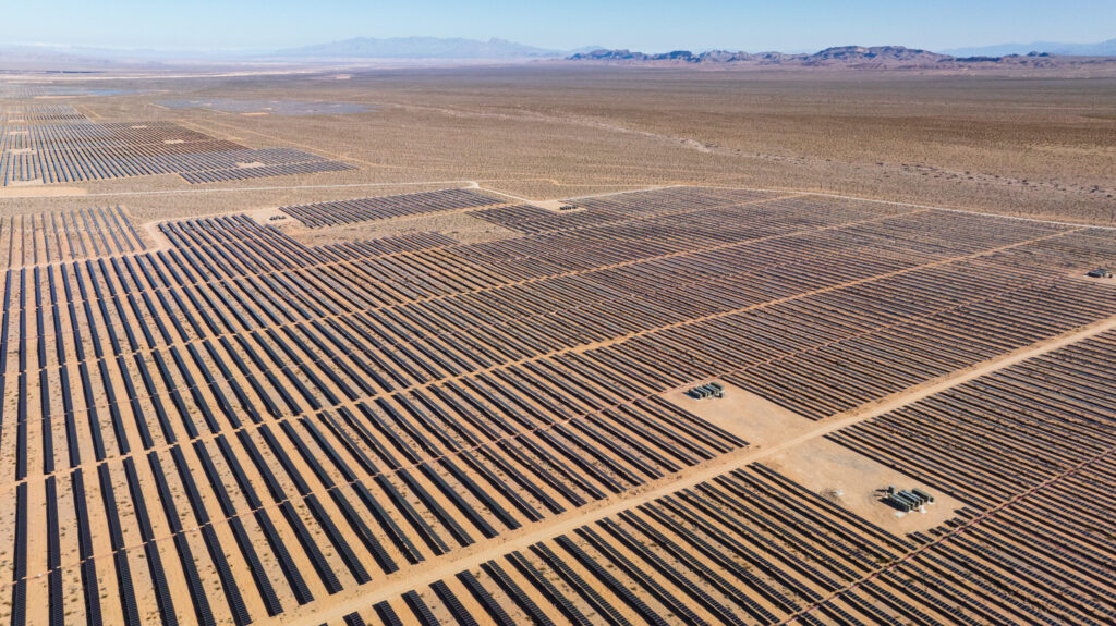 Historic Gemini Solar + Energy Storage Project reaches commercial ...